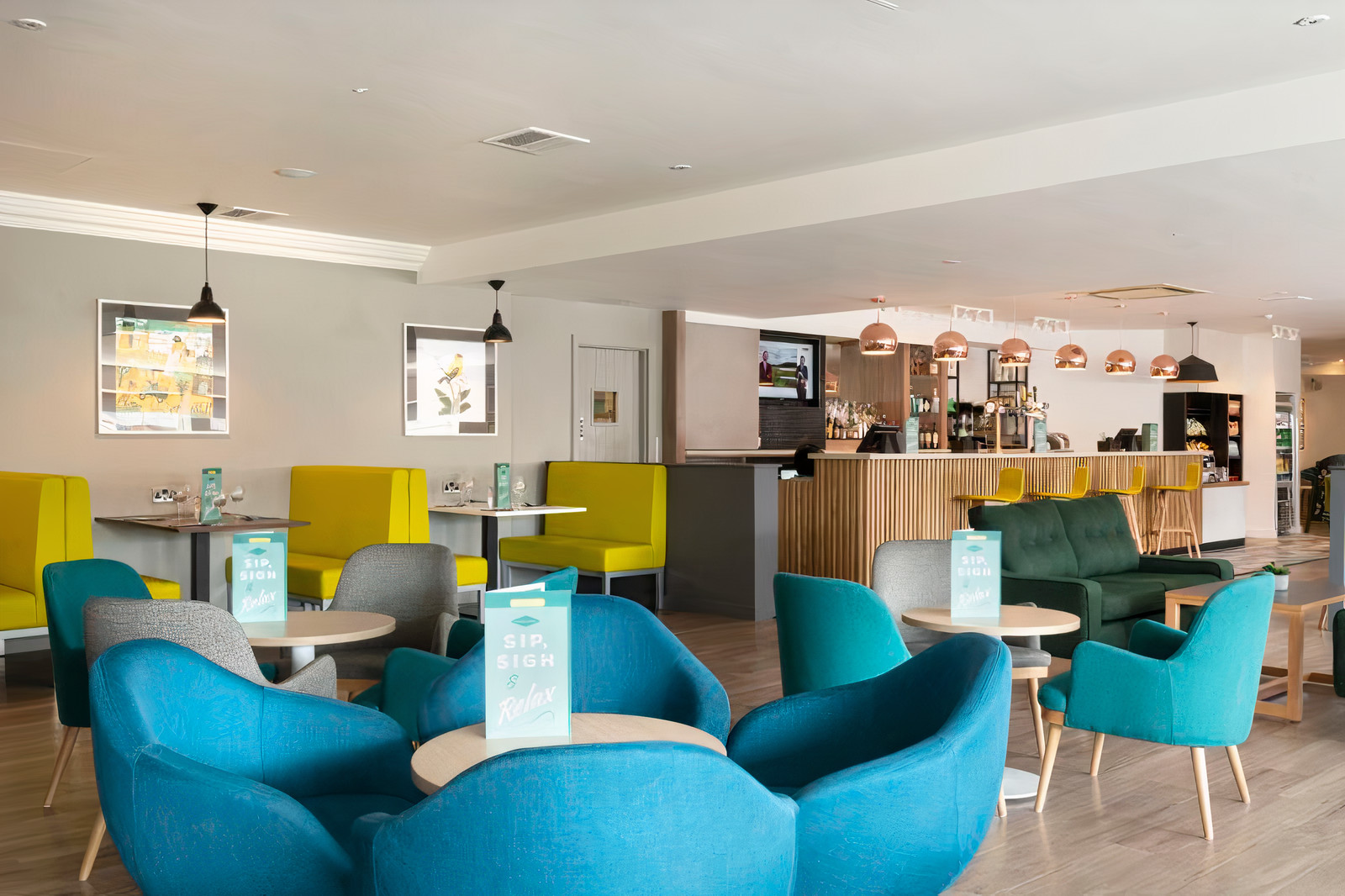 Holiday Inn Norwich – Free workspace & private space – Free hot drink