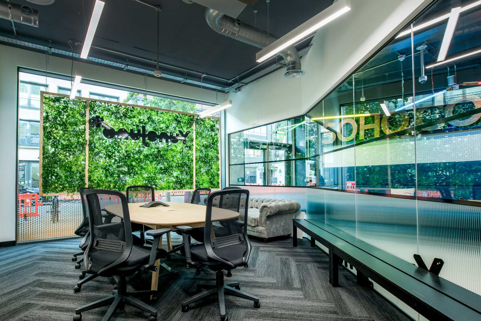 Hybrid Workplace Solutions For Any Business Othership